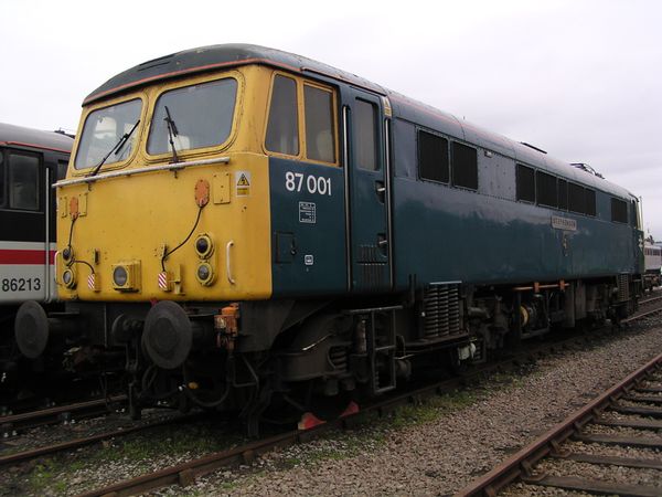 British Rail Class 87 - Trains