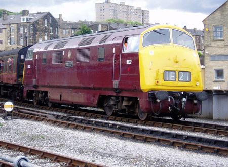 British Rail Class 42 - Trains