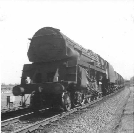 BR standard class 9F - Trains